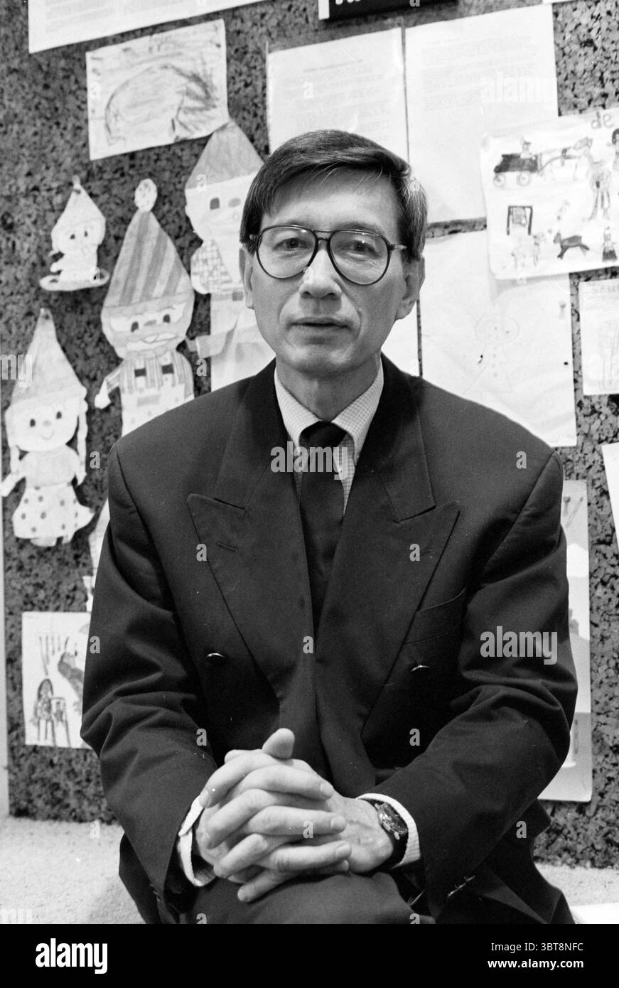 Man with bong Black and White Stock Photos & Images - Alamy