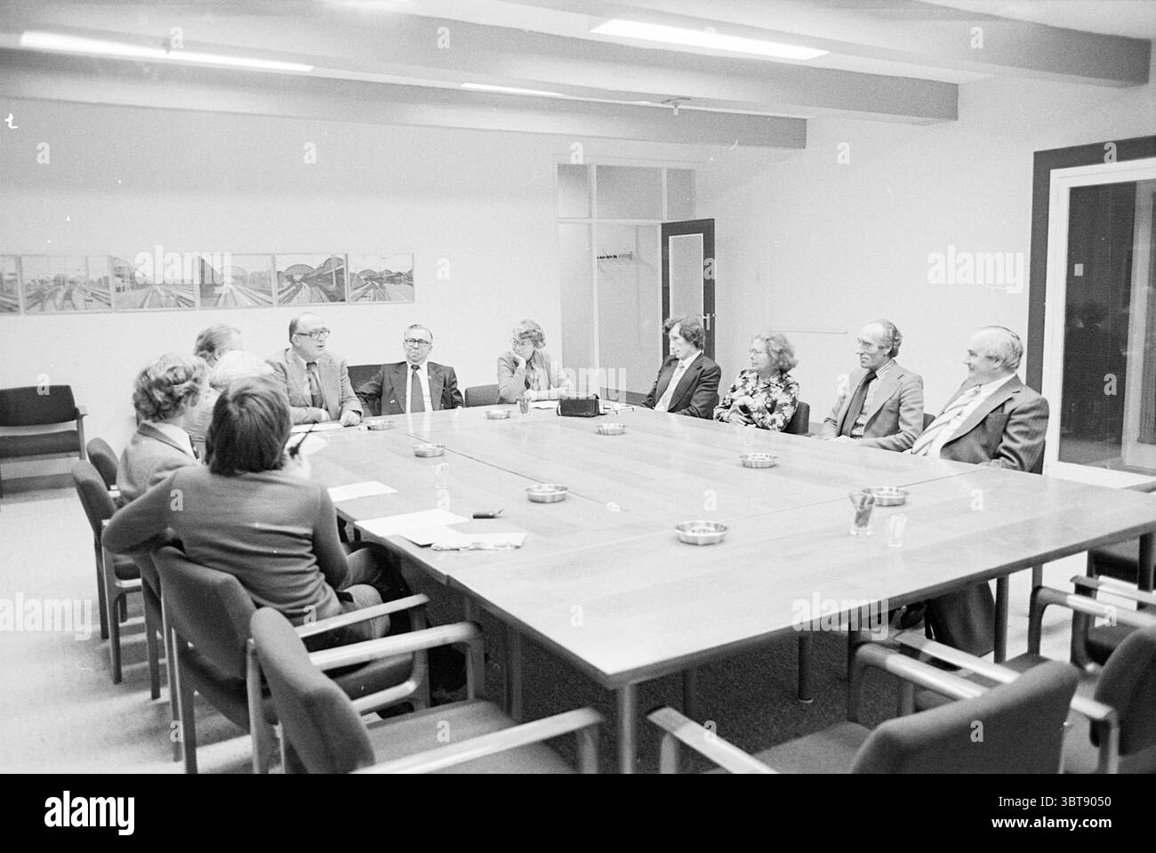 Temporary meeting room hi-res stock photography and images - Alamy