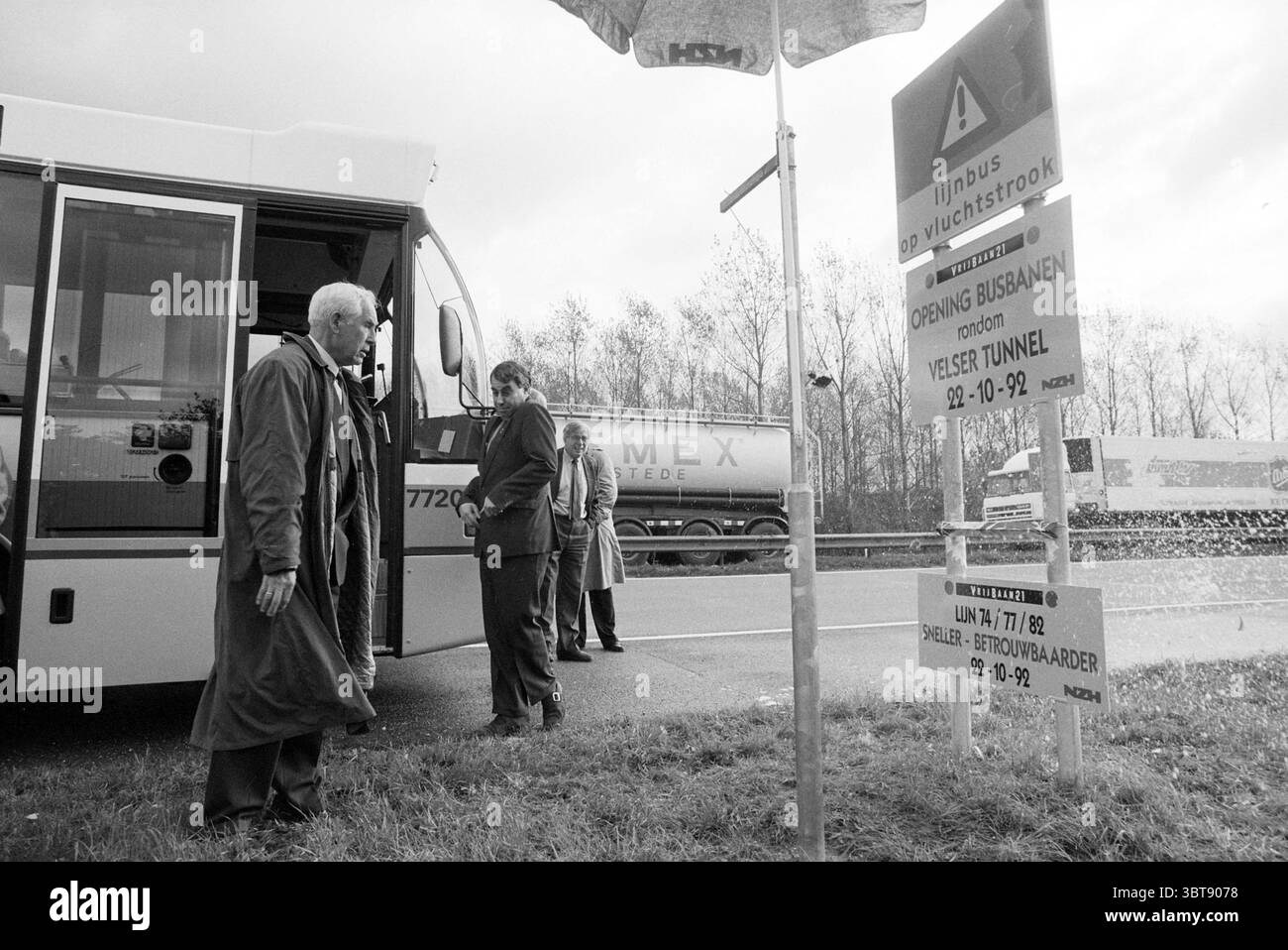 Opening of Velsertunnel bus lane, Whizgle News, Dutch Desk, The ...