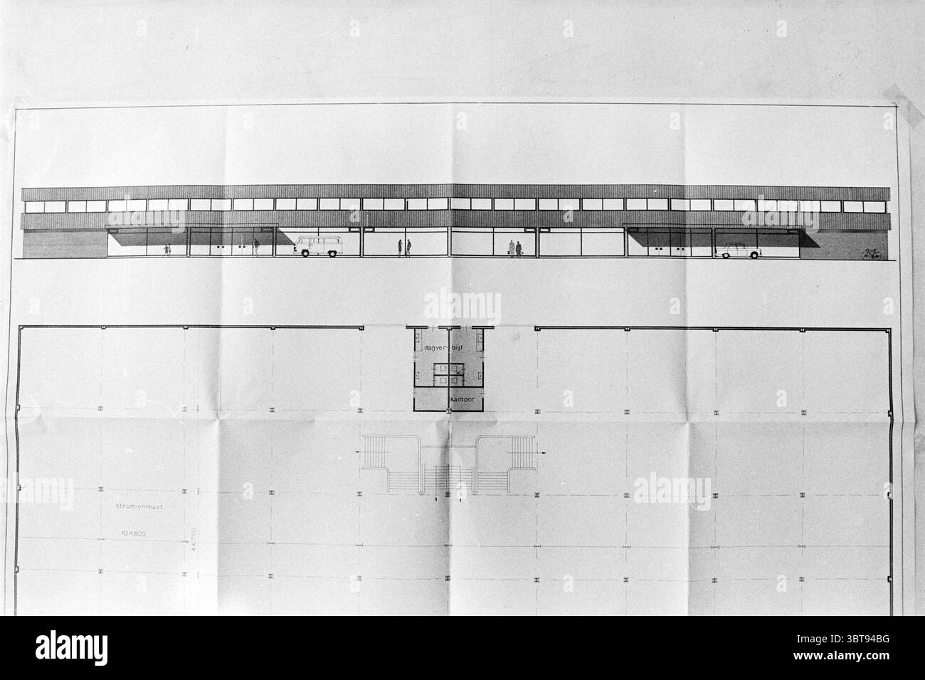 Geometric shapes outlines on light Black and White Stock Photos ...