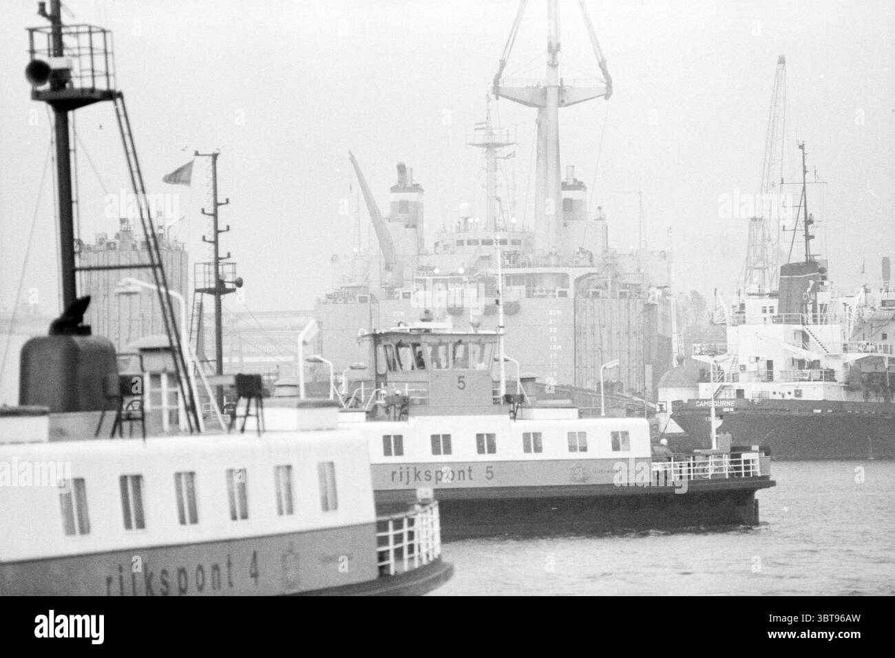 Mighty Servant IJmuiden IJmuiden The Netherlands, Whizgle News, Dutch ...