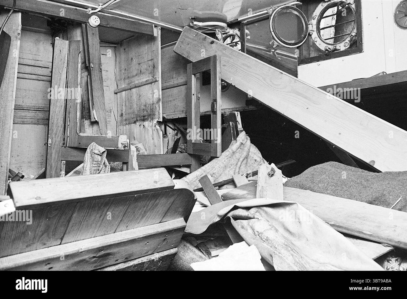 Wooden ships hull texture Black and White Stock Photos & Images - Alamy