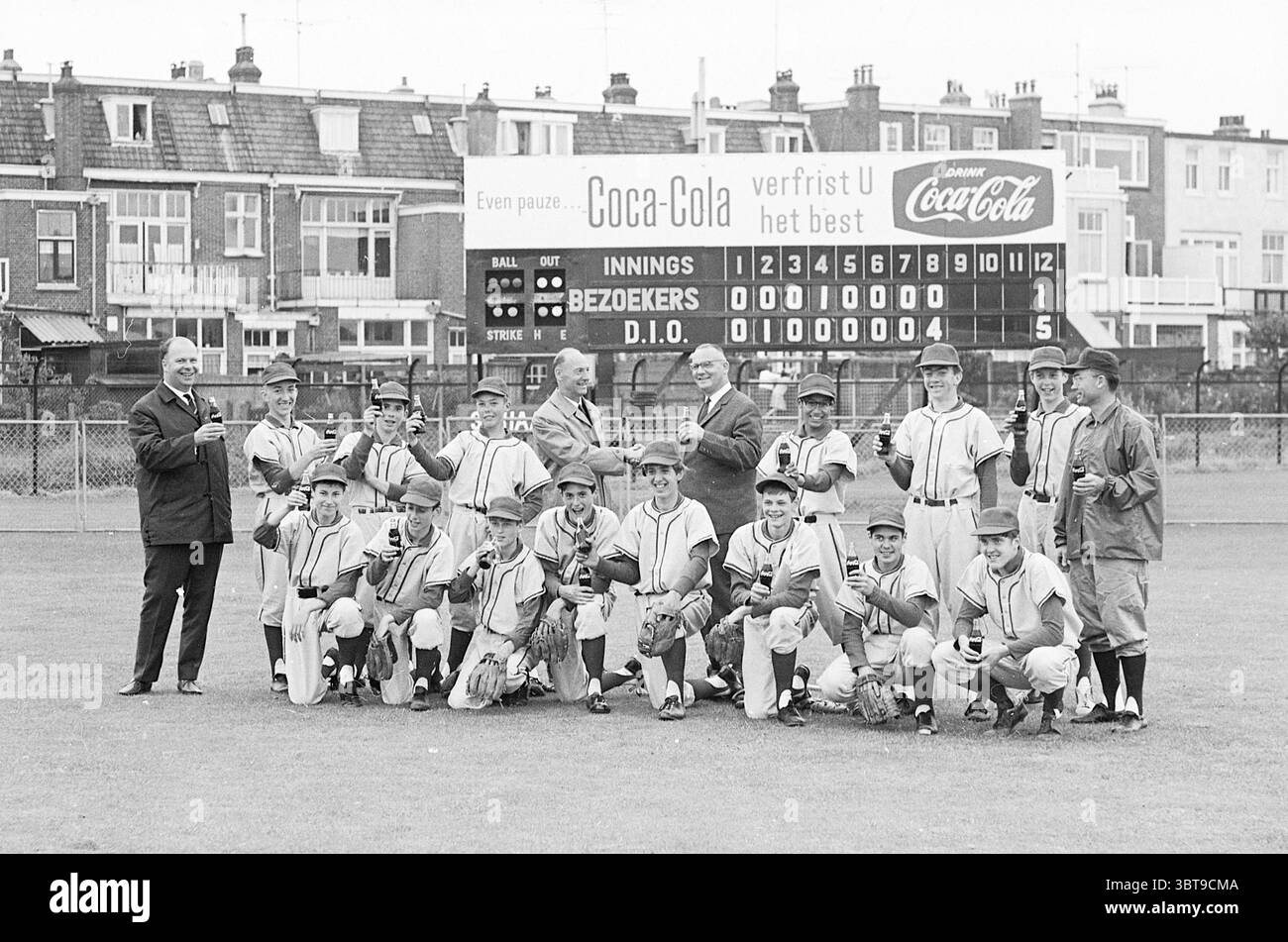 Mostly feature hi-res stock photography and images - Alamy