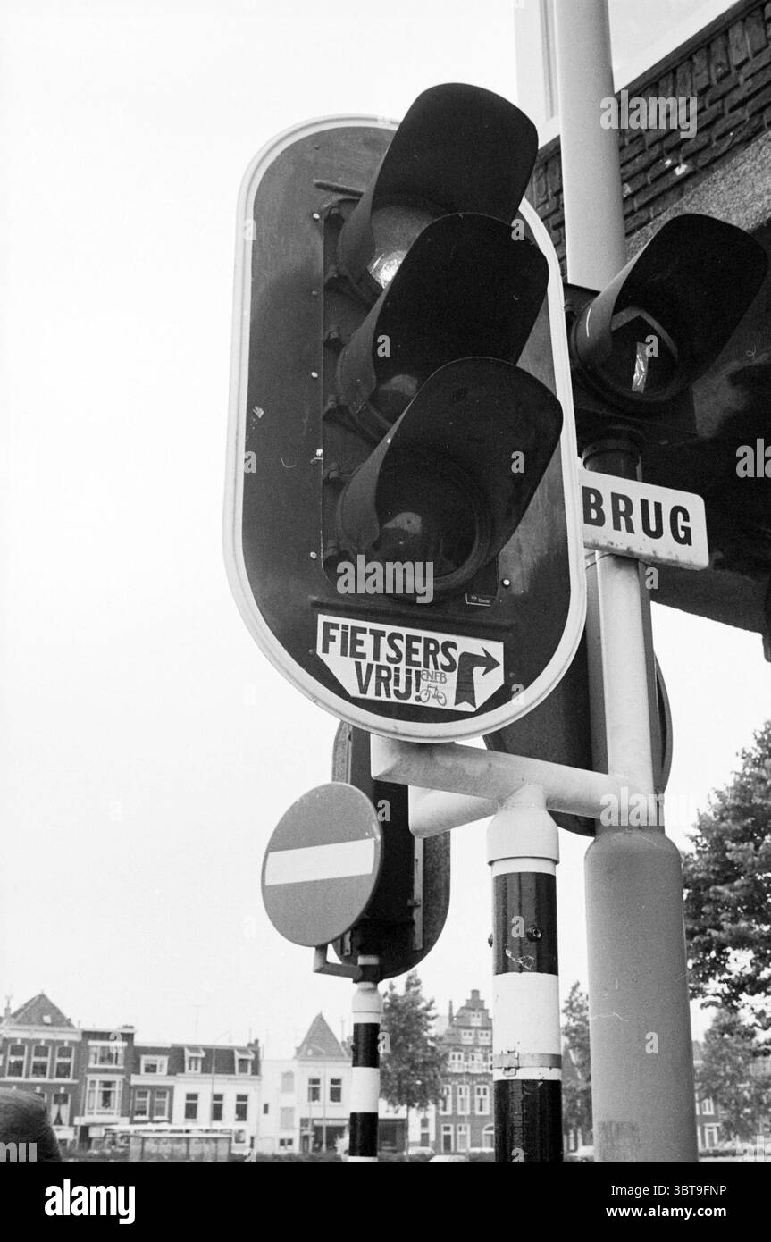 Sign without hint Black and White Stock Photos & Images - Alamy