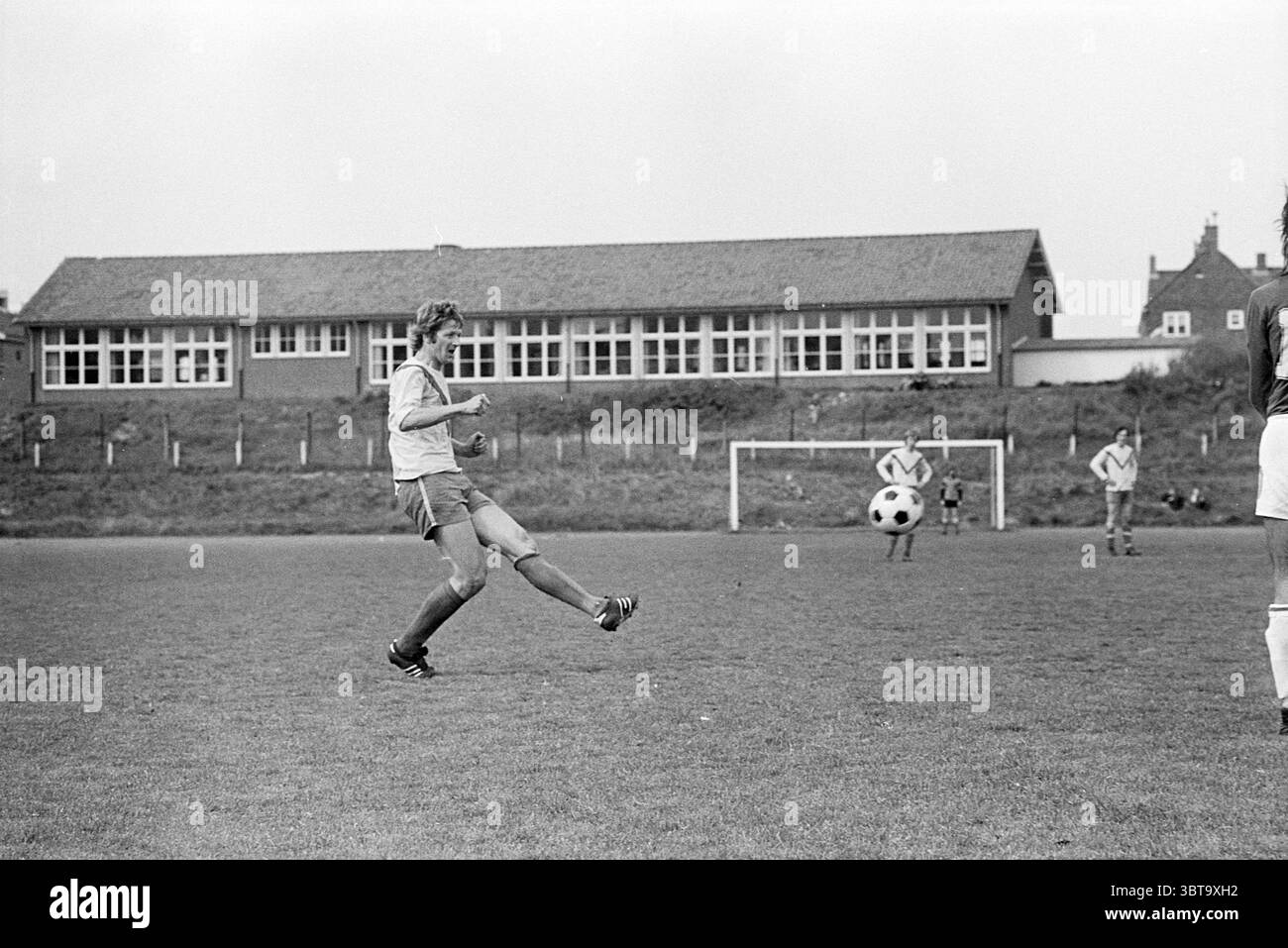 Vibrant green background dynamic light Black and White Stock Photos ...