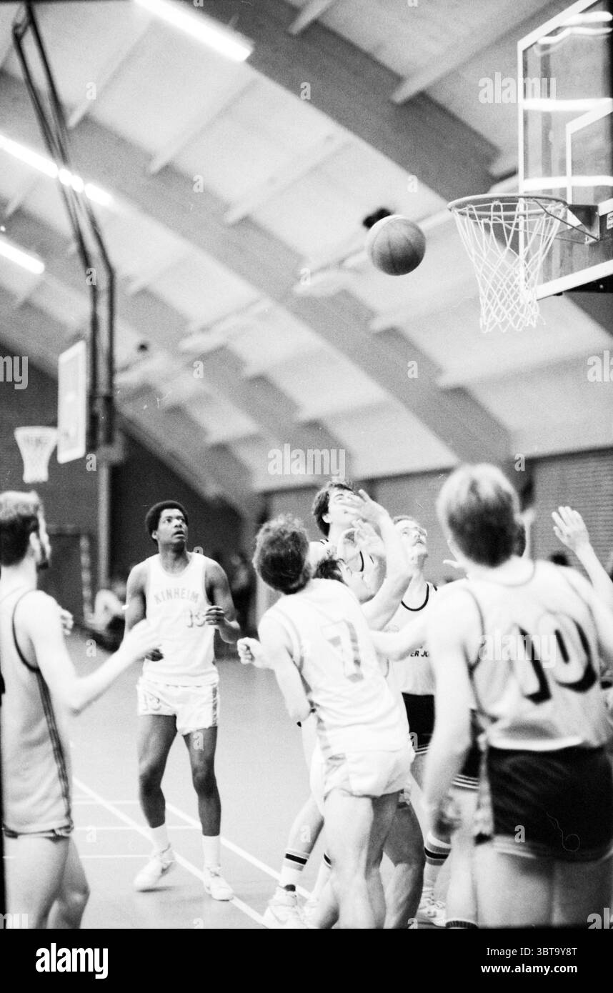 Basketball match Kinheim - BV Lisse, Whizgle News, Dutch Desk, The ...