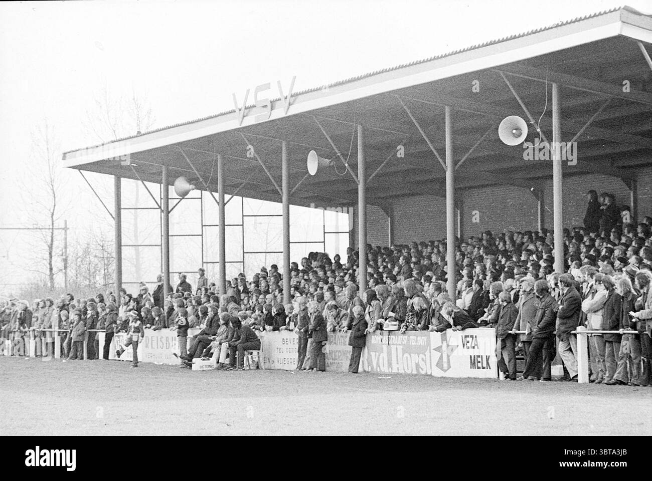 Pulse mix Black and White Stock Photos & Images - Alamy