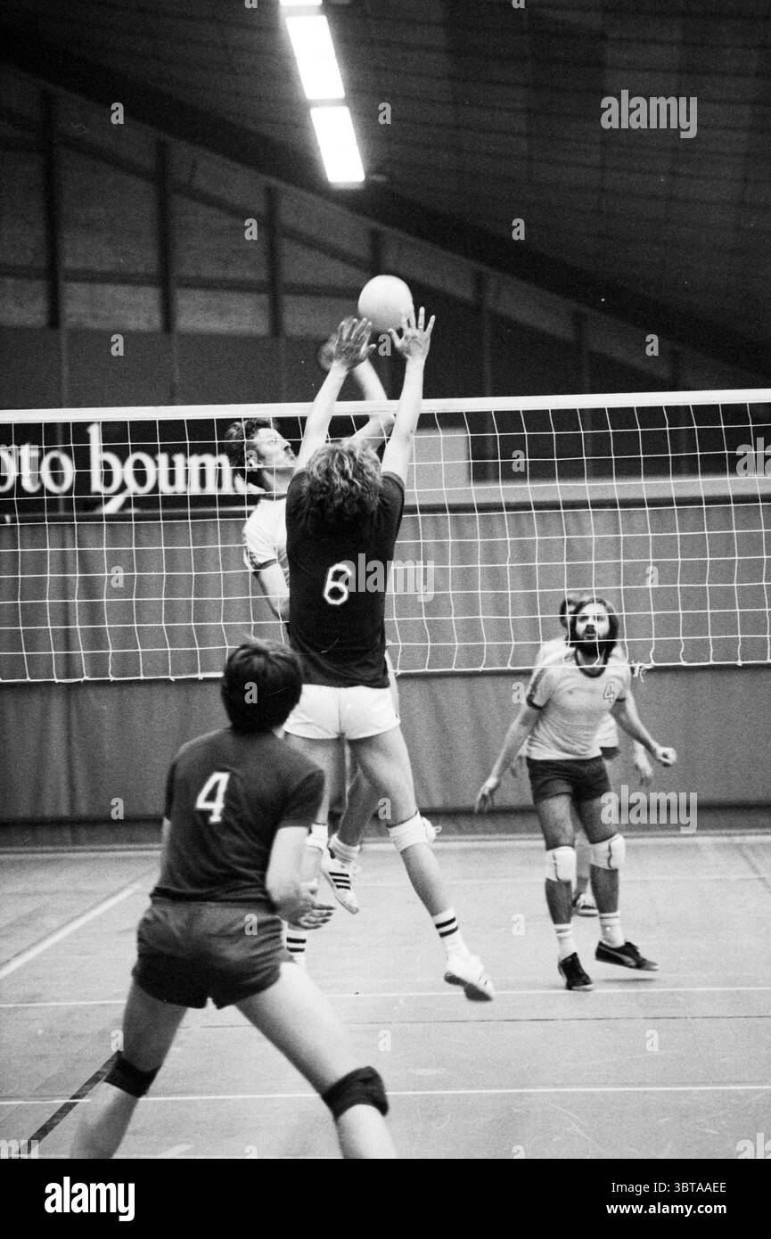 6 23 11 Black and White Stock Photos & Images - Alamy