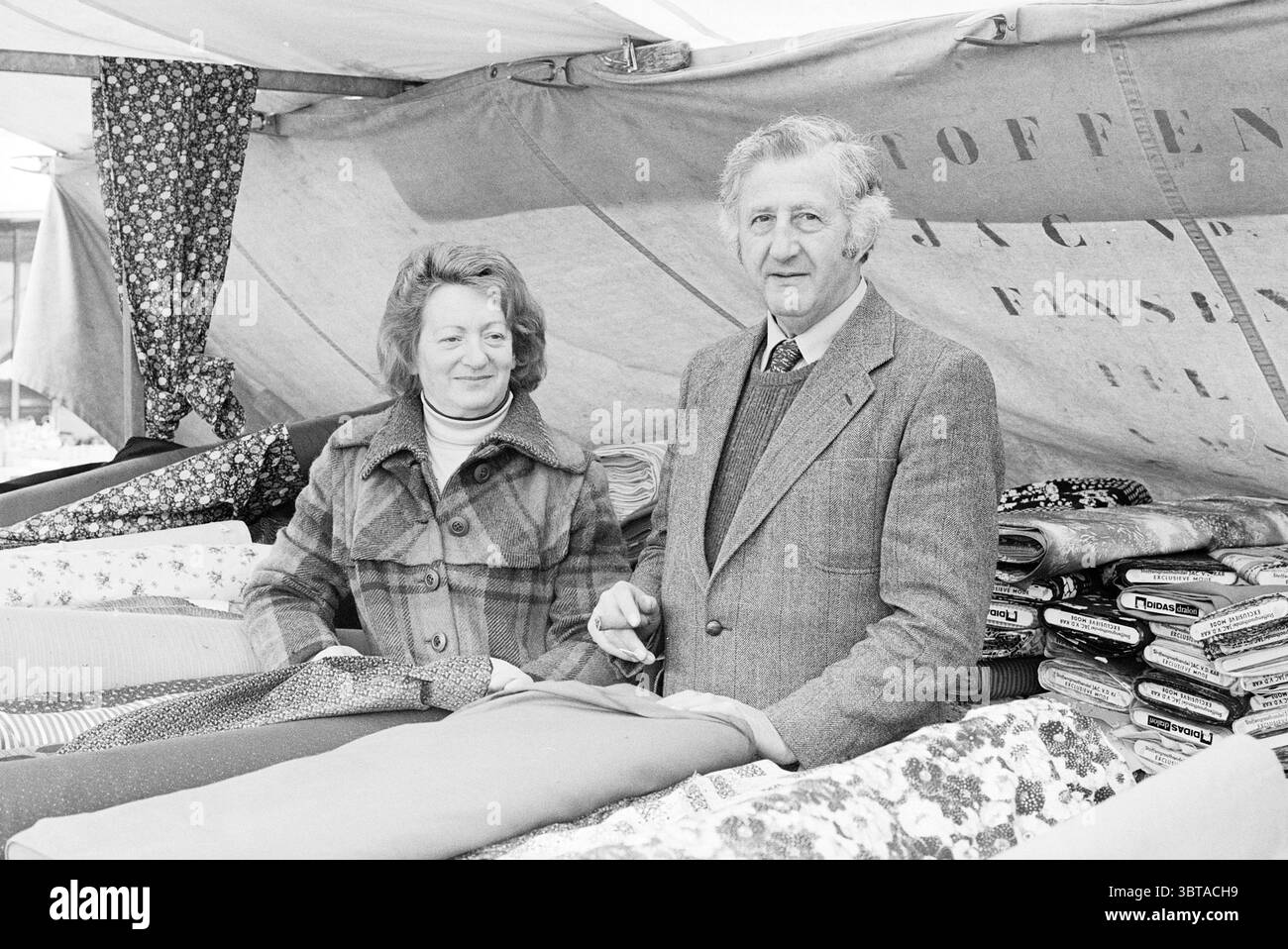 Fabric colorful plaid Black and White Stock Photos & Images - Alamy