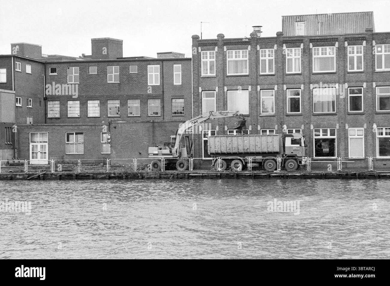 Brick buildings exude hi-res stock photography and images - Alamy
