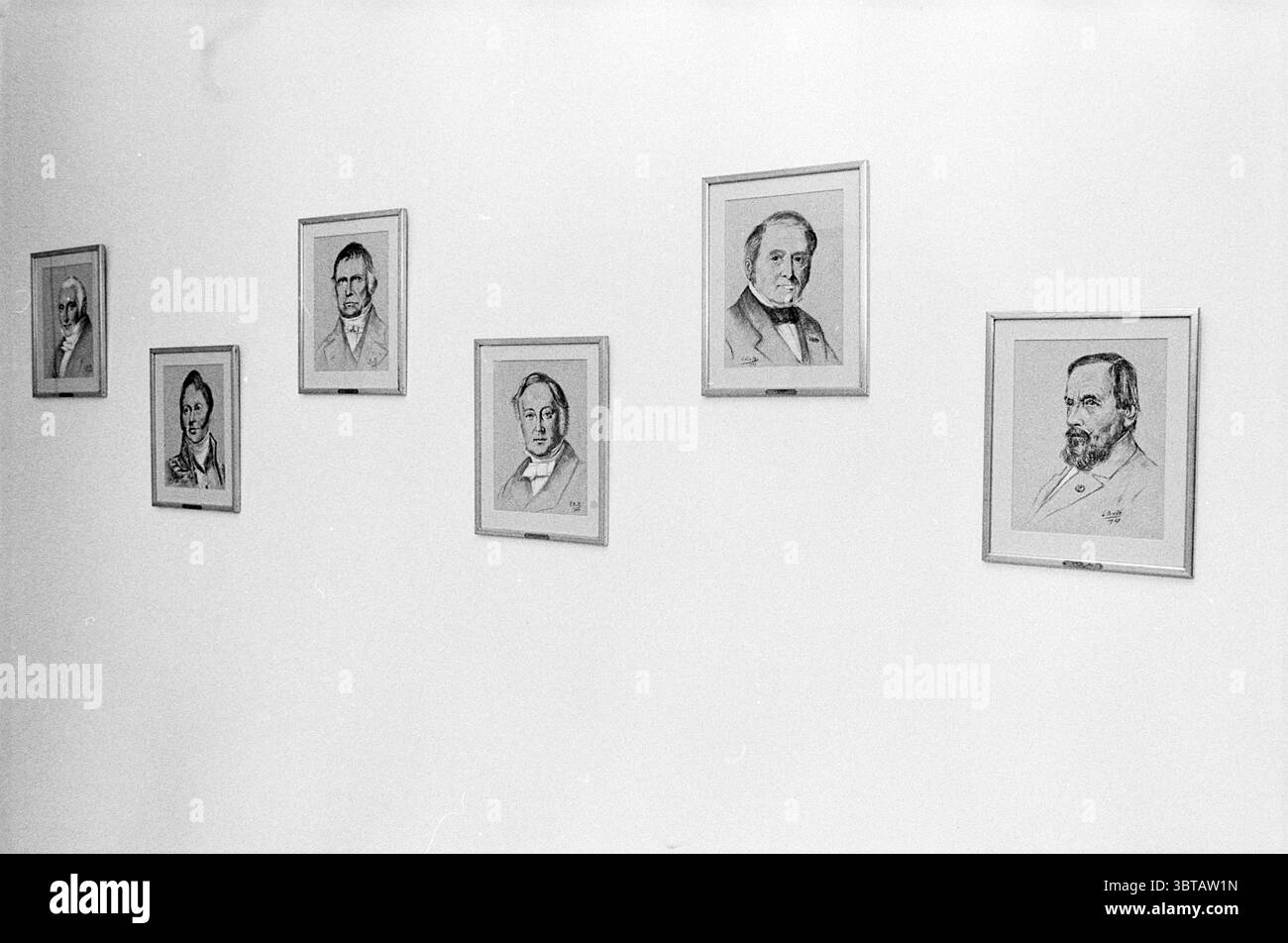 Leftmost portrait portrays hi-res stock photography and images - Alamy