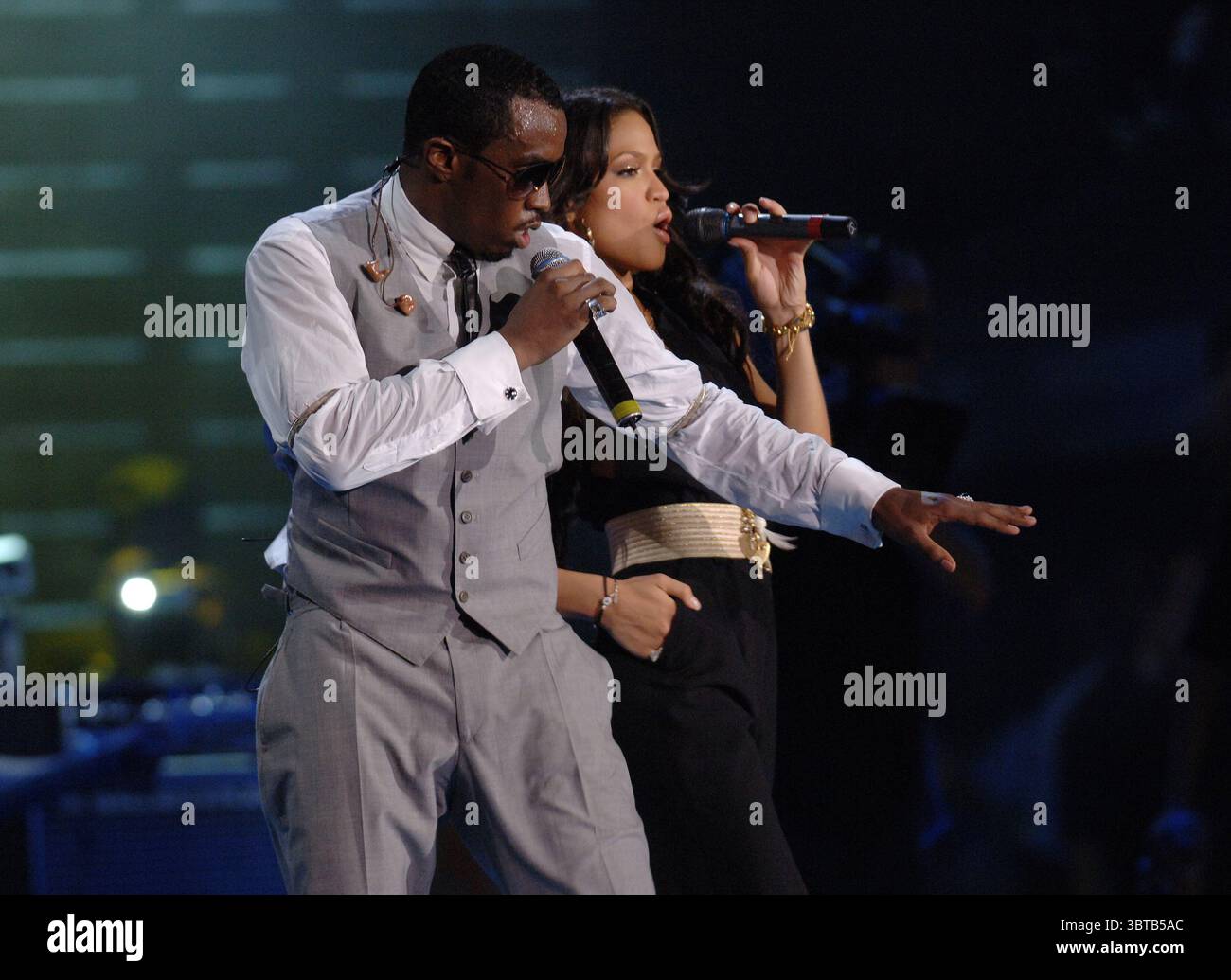 MIAMI BEACH, FL - SEPTEMBER 07: Sean Diddy Combs and Cassie Ventura ...