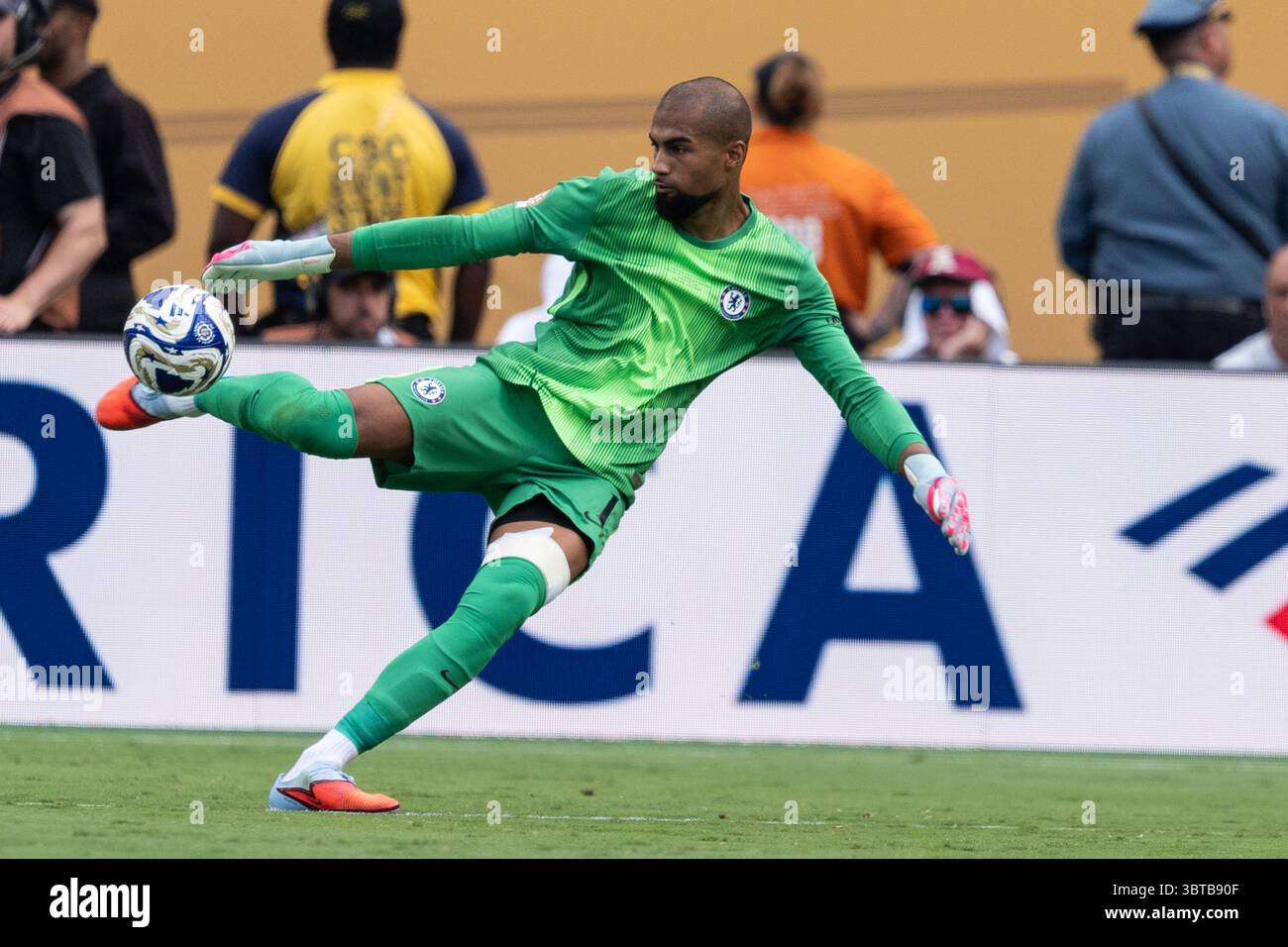 Goalkeeper Robert Sanchez (1) of Chelsea FC in action during FIFA Club ...