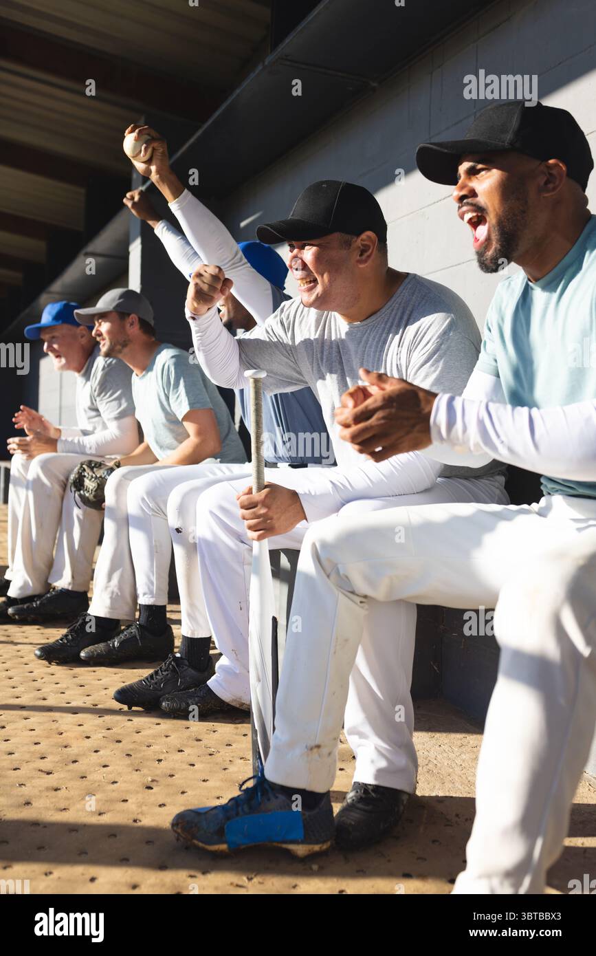 Group athletes on blue rubber hi-res stock photography and images - Alamy
