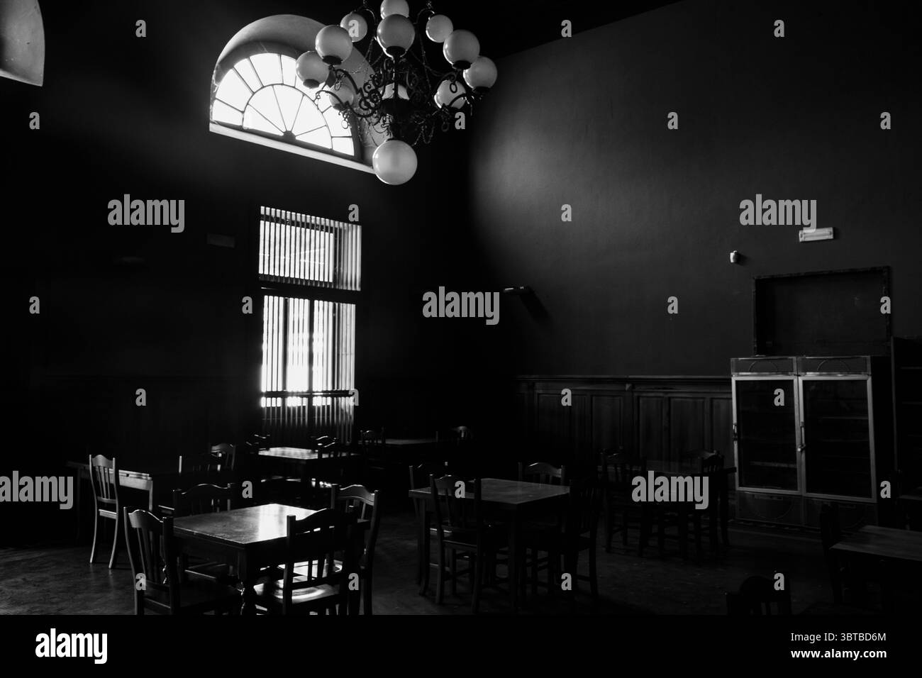 magnificent 1950s vintage interior of the waiting room at the train ...