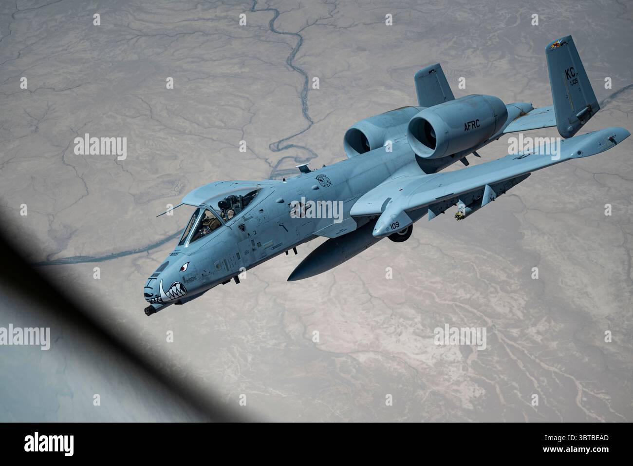 A U.S. Air Force A-10 Thunderbolt II returns to combat air patrol after ...