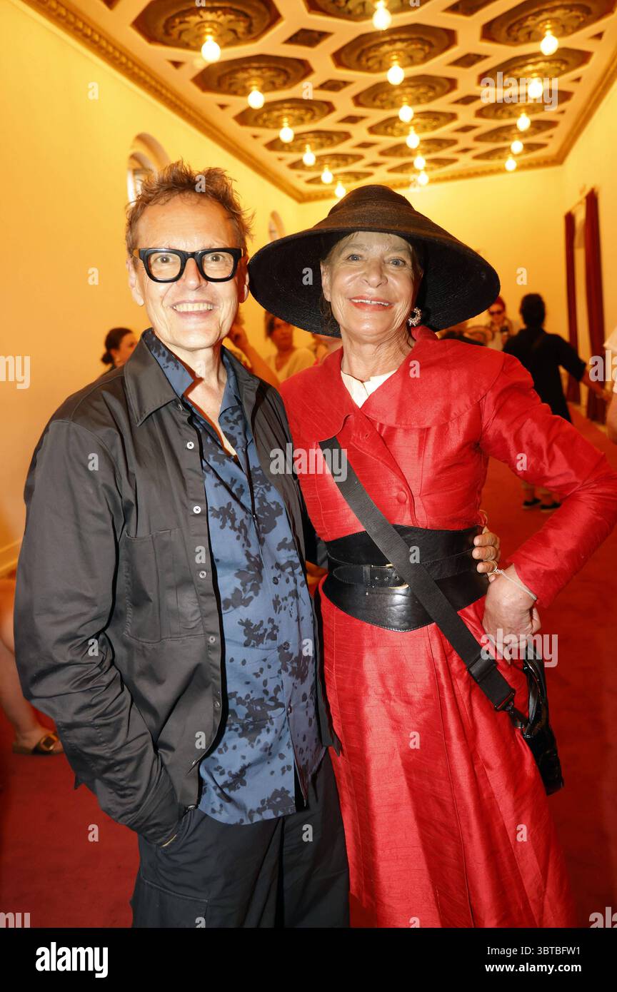 Rolf Scheider und Barbara Engel bei der Benefizgala Gemeinsambunt ...