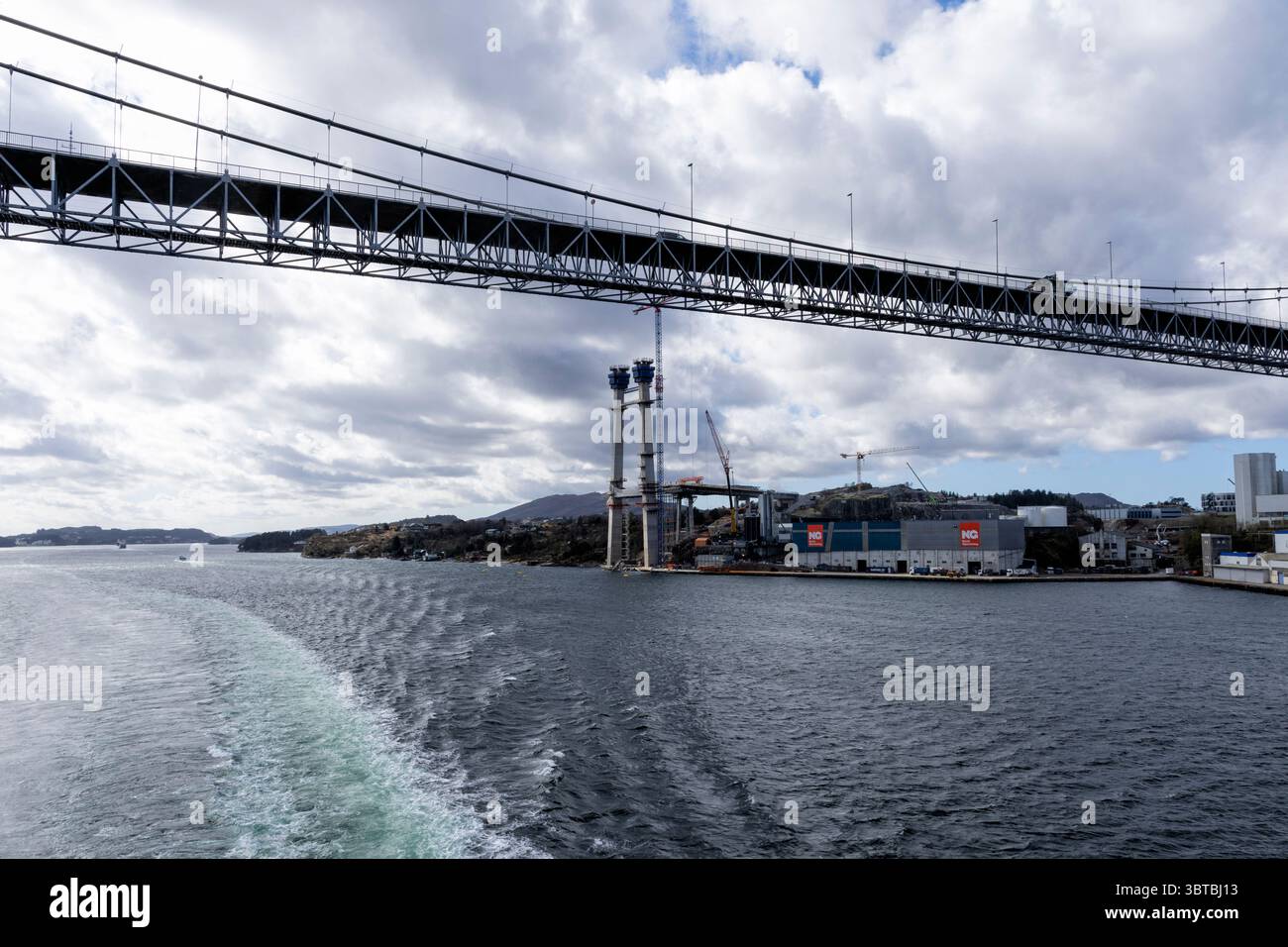 Construction of the New Sotra Bridge in april 2025 and the Sotra Bridge ...