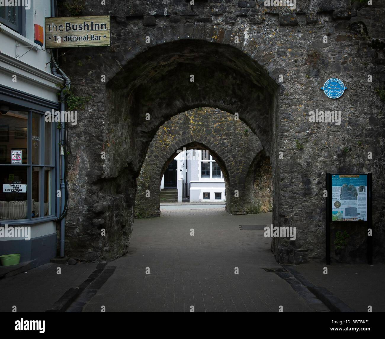 Editorial Tenby, UK - July 08, 2025: The 13th century West Gate ...