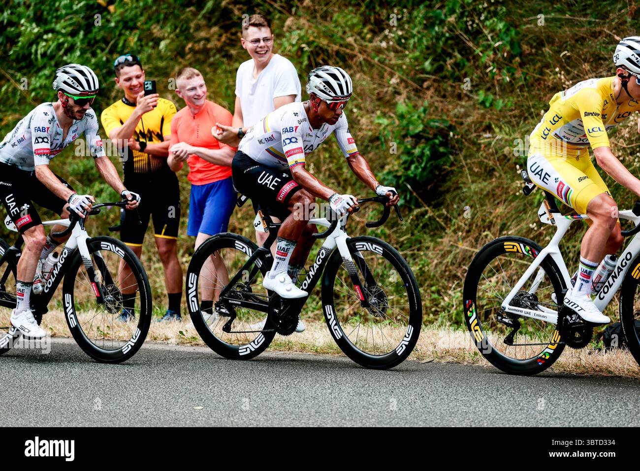 Tour de France 2025, Stage 10. ENNEZAT>LE MONT-DORE PUY DE SANCY ...
