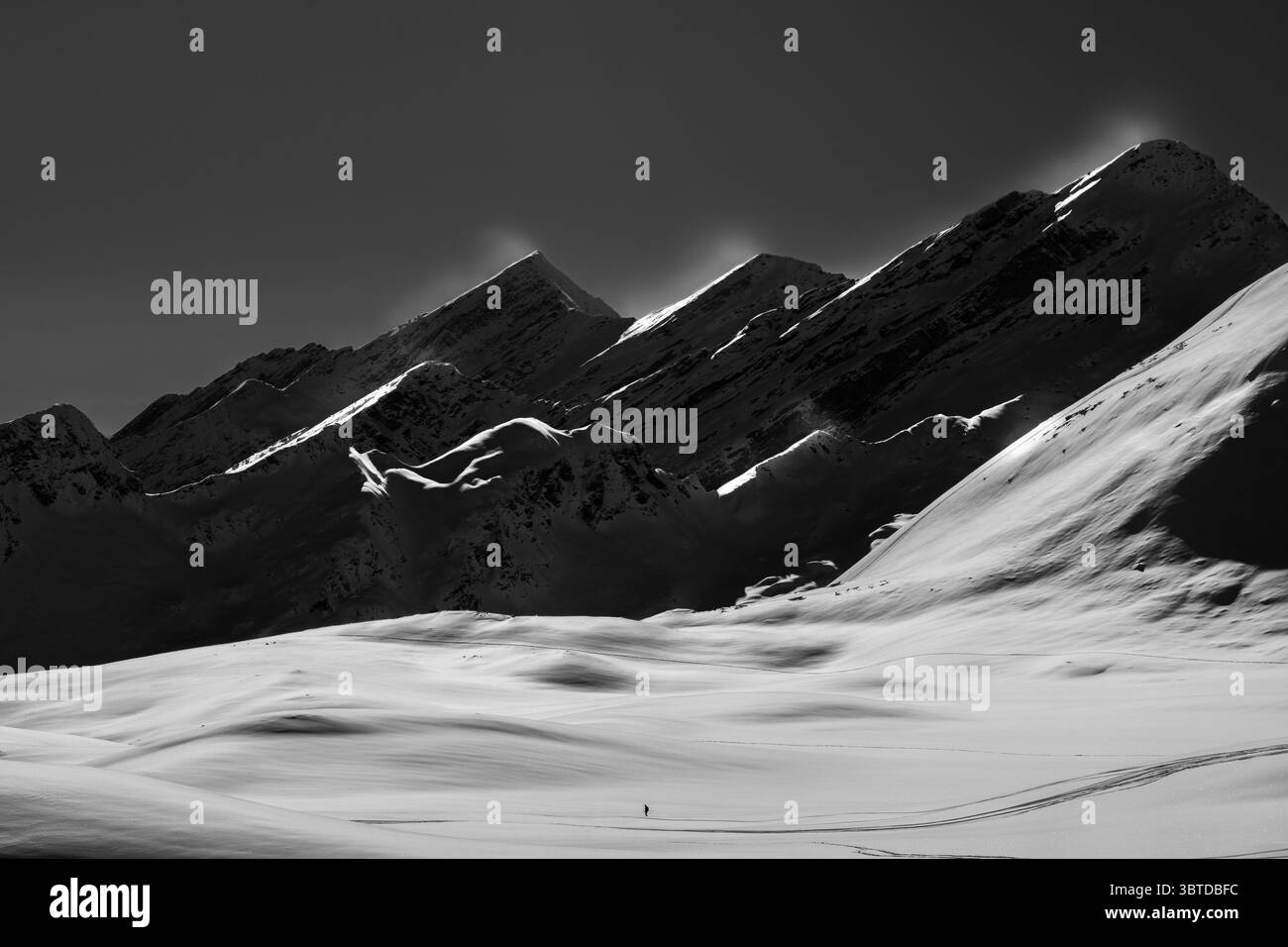 Long shadows across Black and White Stock Photos & Images - Alamy