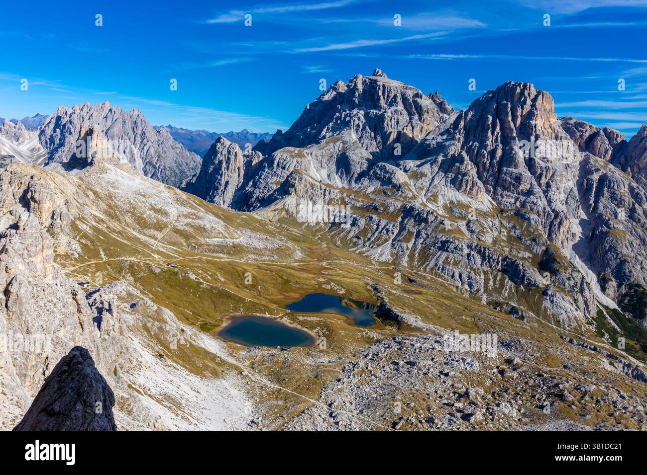 Dolomites mountains, Alpi Dolomiti beautiful scenic landscape in summer ...