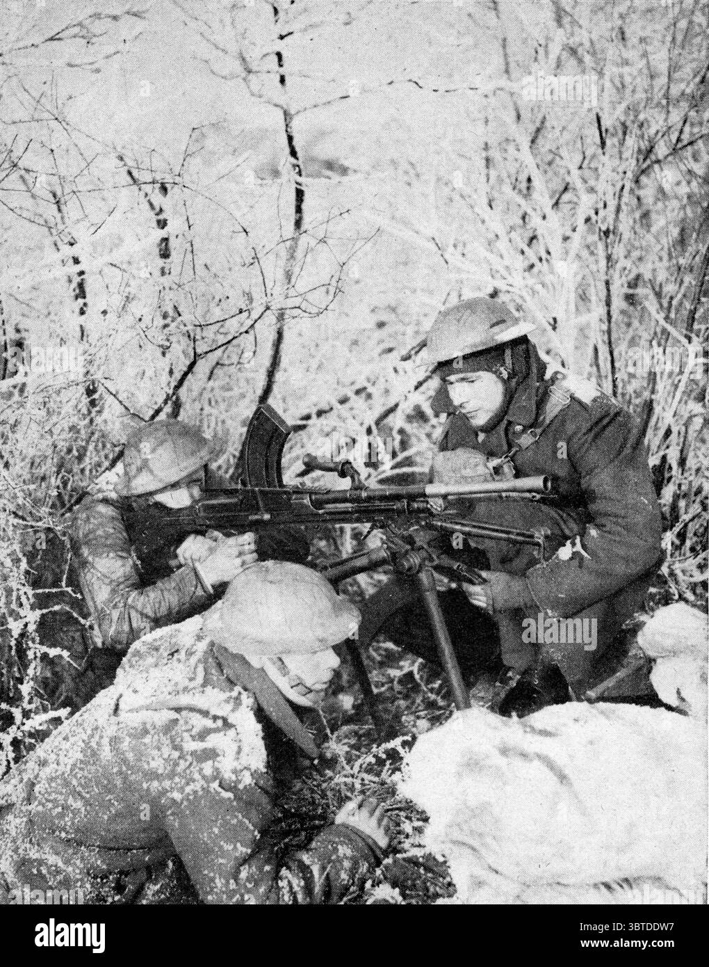 Ww2 machine gun bullets Black and White Stock Photos & Images - Alamy