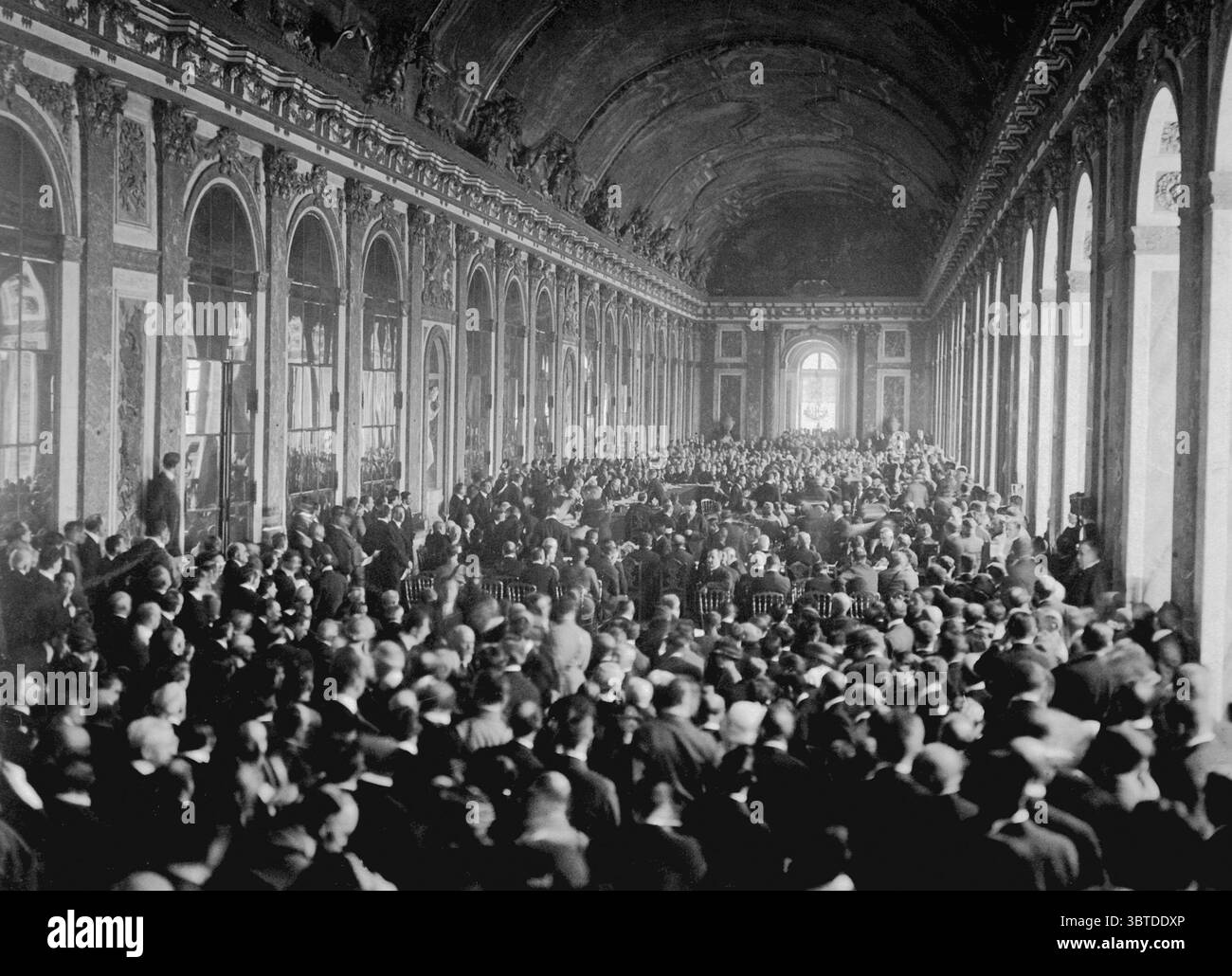 Interior of the Palace des Glaces during the signing of the Peace Terms ...