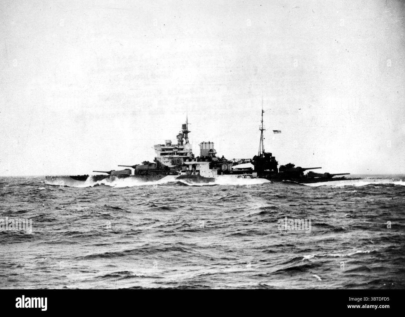 HMS Queen Elizabeth (pennant number 00) the lead ship of the Queen ...