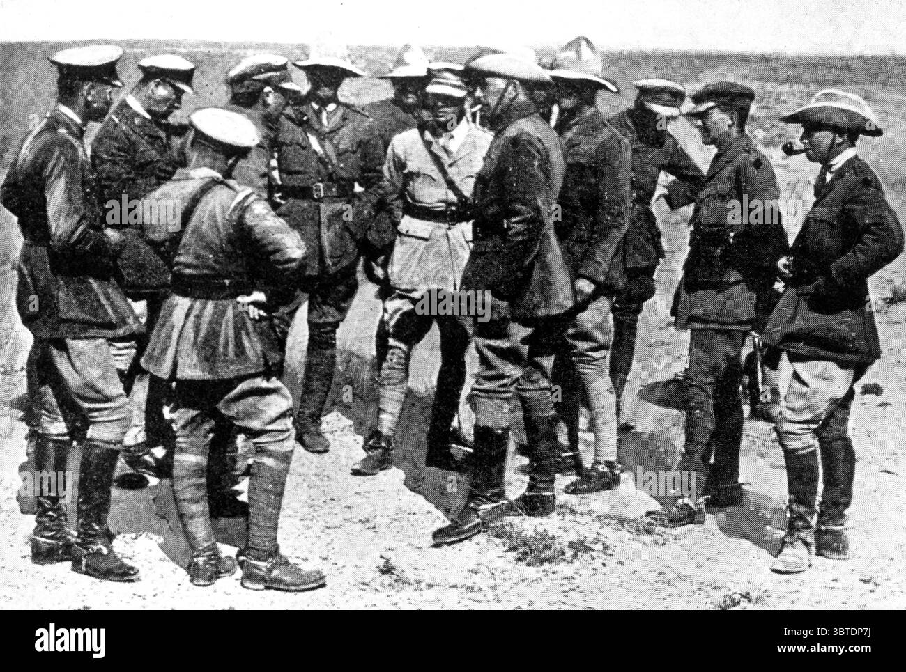 Council of war in the desert . 1914 - 1918 Stock Photo - Alamy