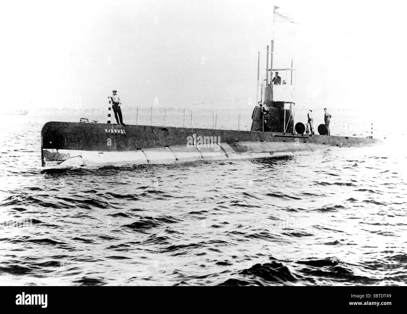 Us navy one uss Black and White Stock Photos & Images - Alamy