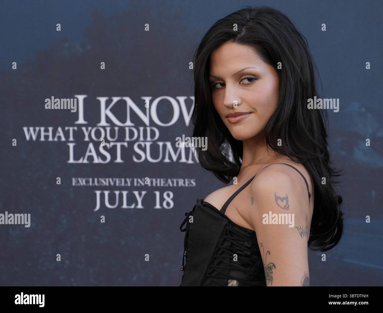 Gabriette Bechtel arrives at the Columbia Pictures' "I KNOW WHAT YOU ...