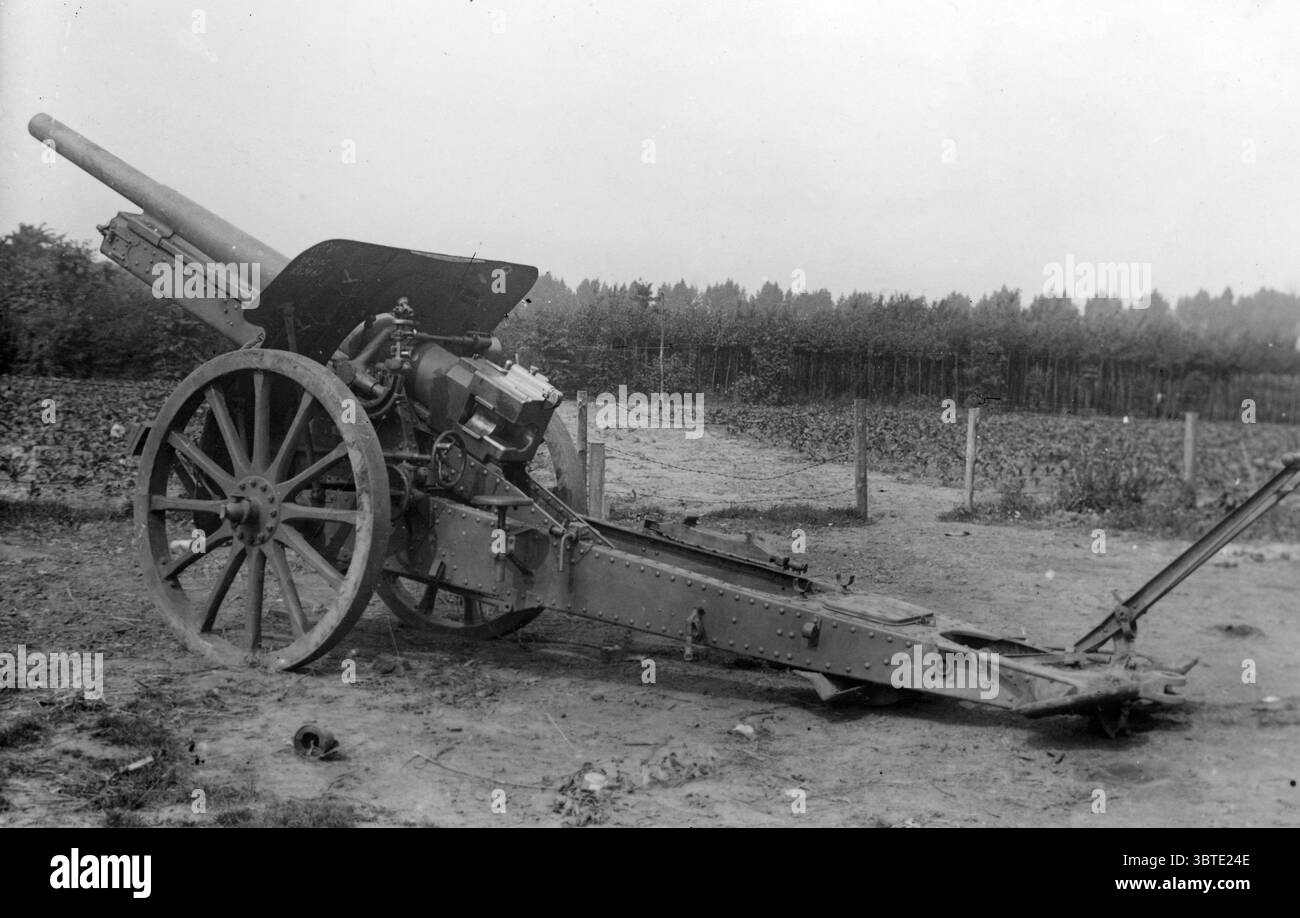 10 cm field gun 1914 Stock Photo - Alamy