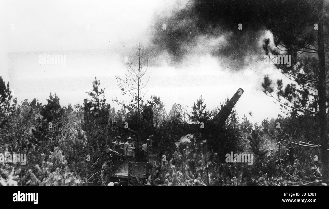 A captured british 6 inch cwt Howitzer position and ammunition elephant ...