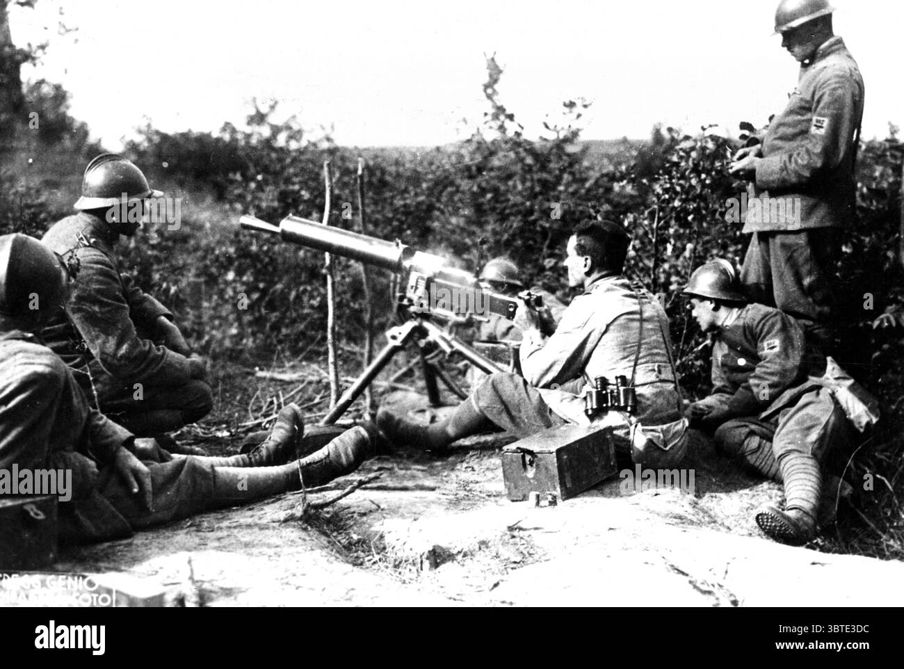 Action in front italian Black and White Stock Photos & Images - Alamy