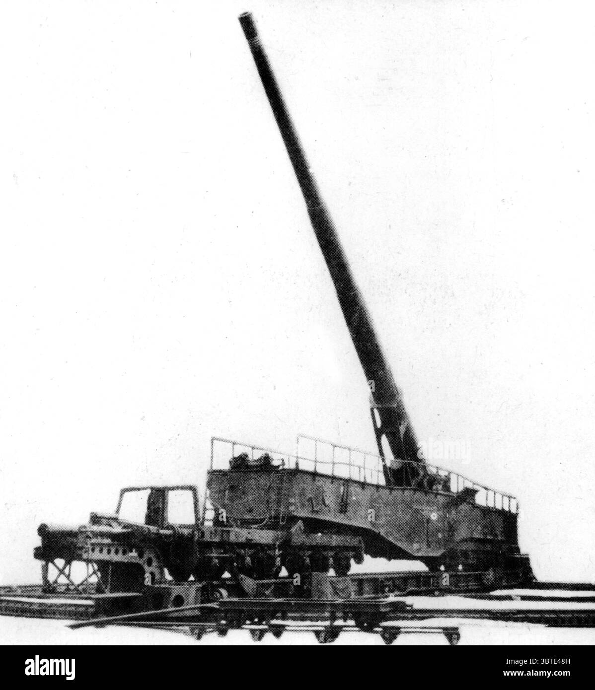 28 cm k5 11 14 inch gun hi-res stock photography and images - Alamy