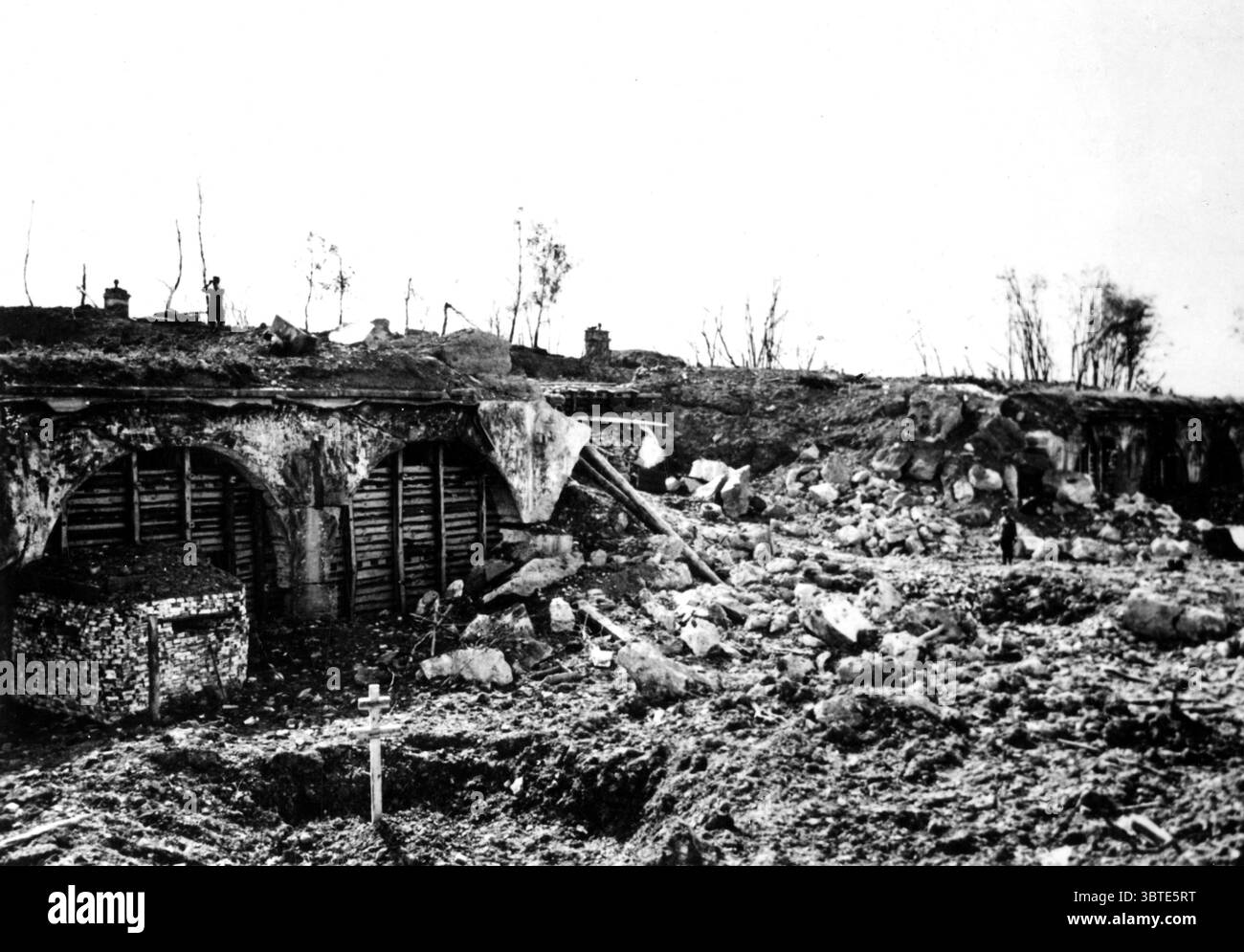 First breach hi-res stock photography and images - Alamy