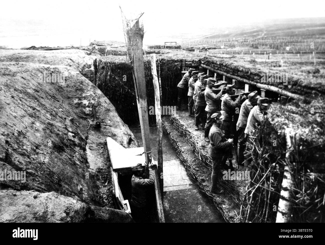 Trench periscope Sosnow Stock Photo - Alamy