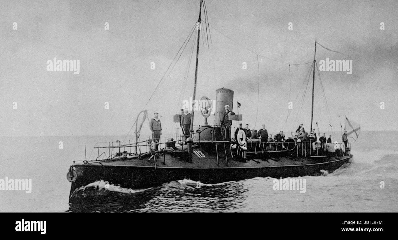 Imperial Russian Navy . Small Russian warship with crew on deck 1914 ...