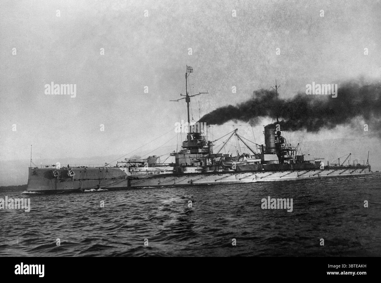 Imperial German Navy . Dreadnought SMS Grosser Kurfurst a König class ...