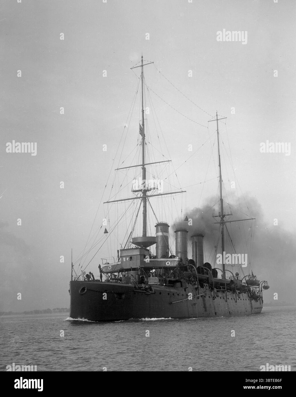 Royal British Navy . HMS Vindictive . Wireless Ship . 1914 Stock Photo ...