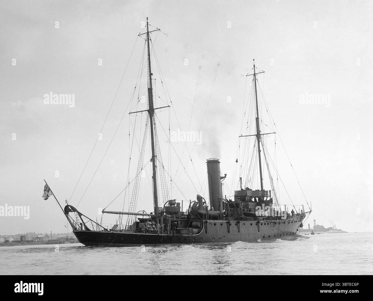 HMS Adamant , a Repair Submarine Ship of the Royal Navy 1914 Stock ...