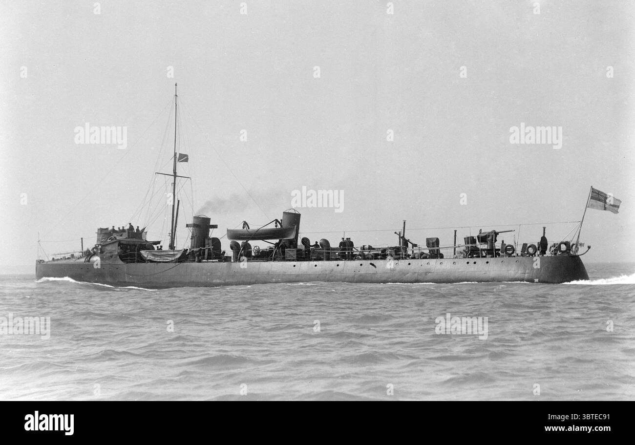 Hms boxer hi-res stock photography and images - Alamy