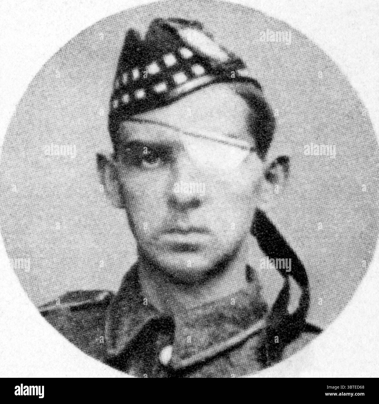 First World War Lance-Corporal W Angus , 8th Battalion Highland Light ...