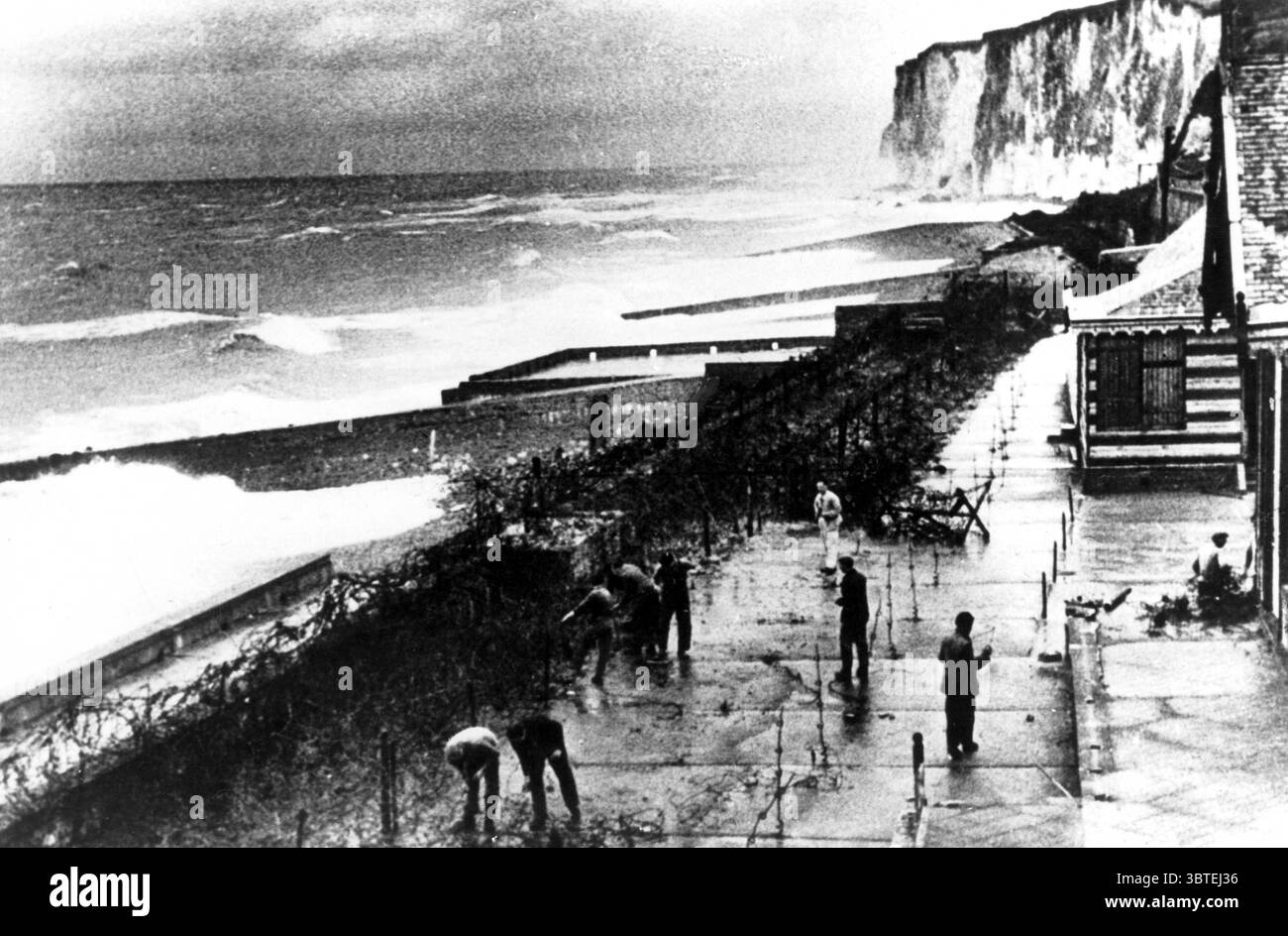 Hitlers atlantic wall defences hi-res stock photography and images - Alamy