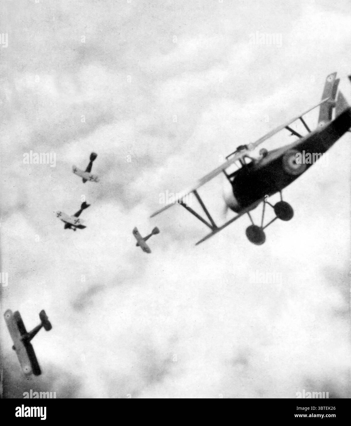Cockburn-Lange fraud picture of a WWI dog fight In 1931, Wesley Archer ...
