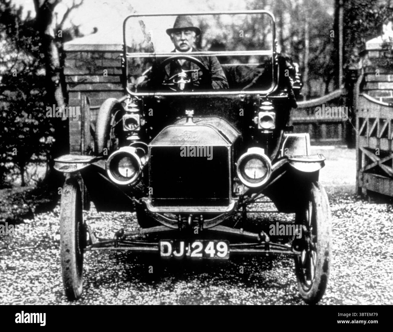 Model of 1908 Black and White Stock Photos & Images - Alamy
