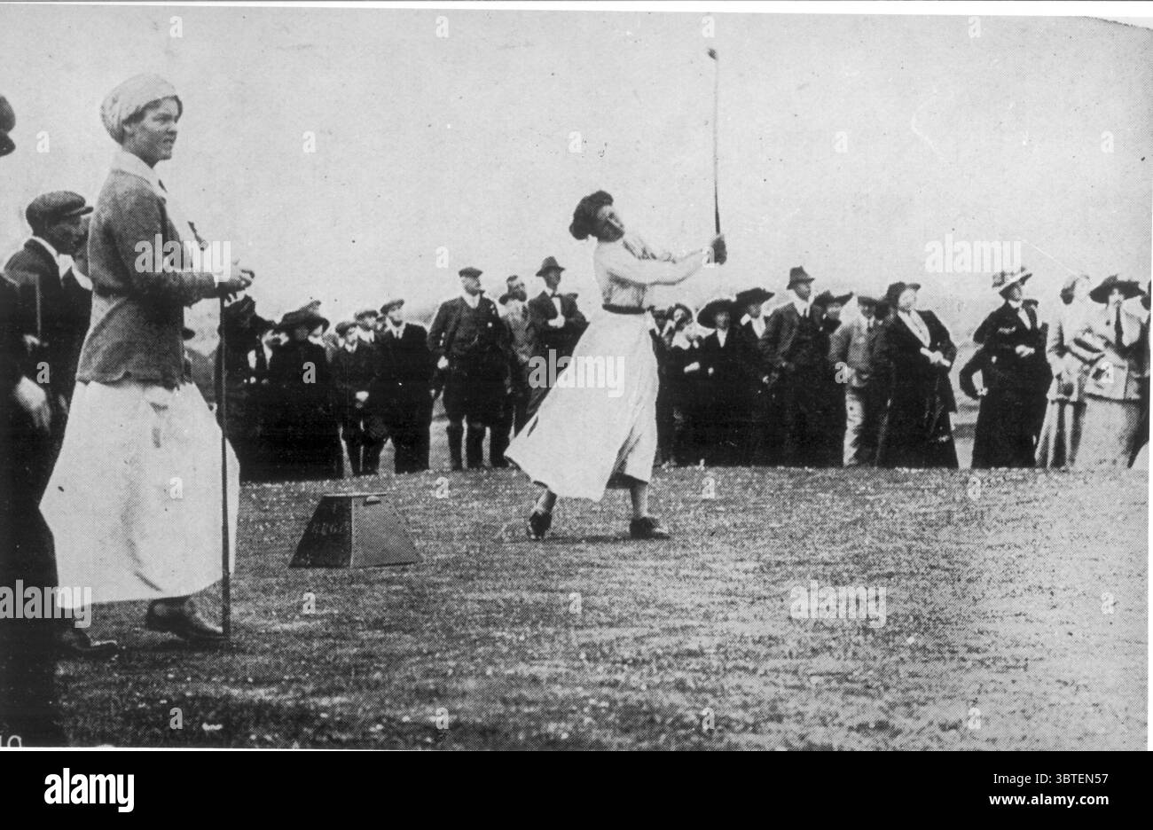 Women cecilia Black and White Stock Photos & Images - Alamy