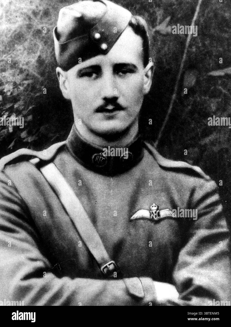 Flight Sub-Lieutenant Rex A.J. Warneford - who brought down a Zeppelin ...