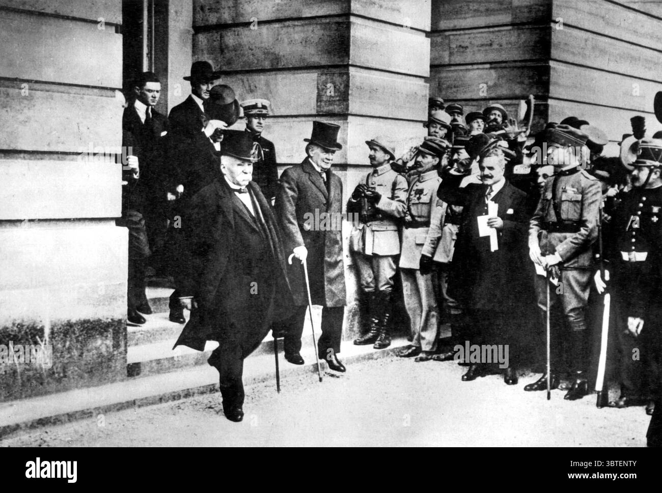 Treaty of versailles 1919 hi-res stock photography and images - Alamy
